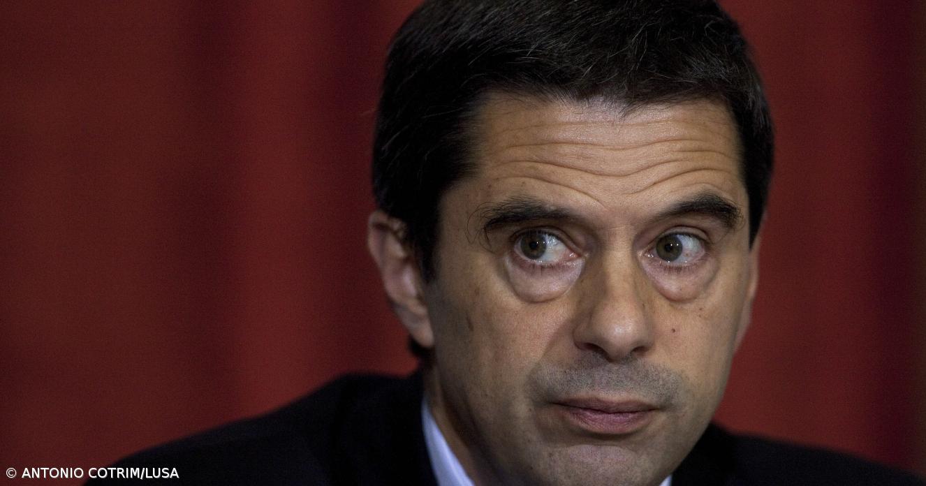 Presidente do Eurogrupo reúne-se hoje com Vítor Gaspar em Lisboa ...