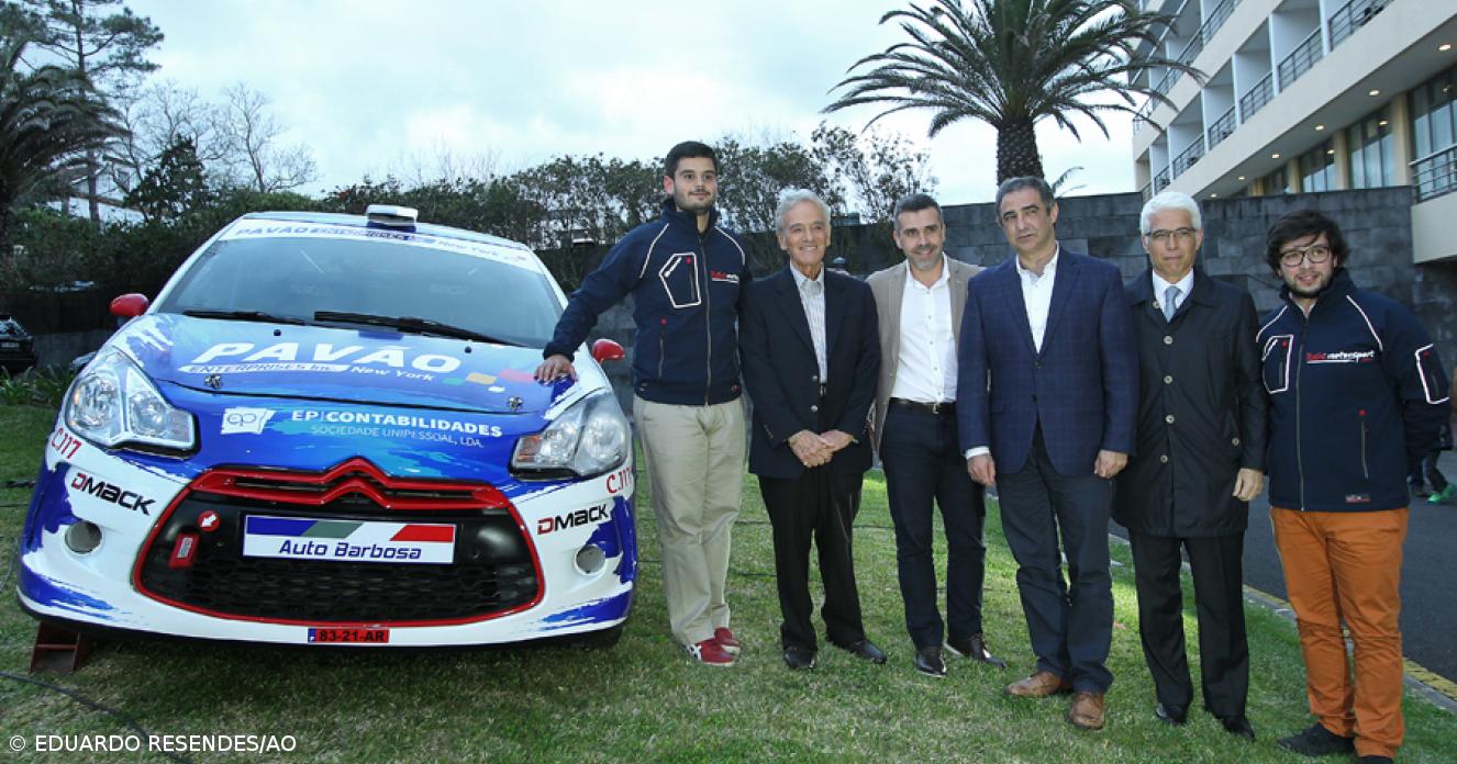 Rafael Botelho apresenta a nova viatura - Açoriano Oriental