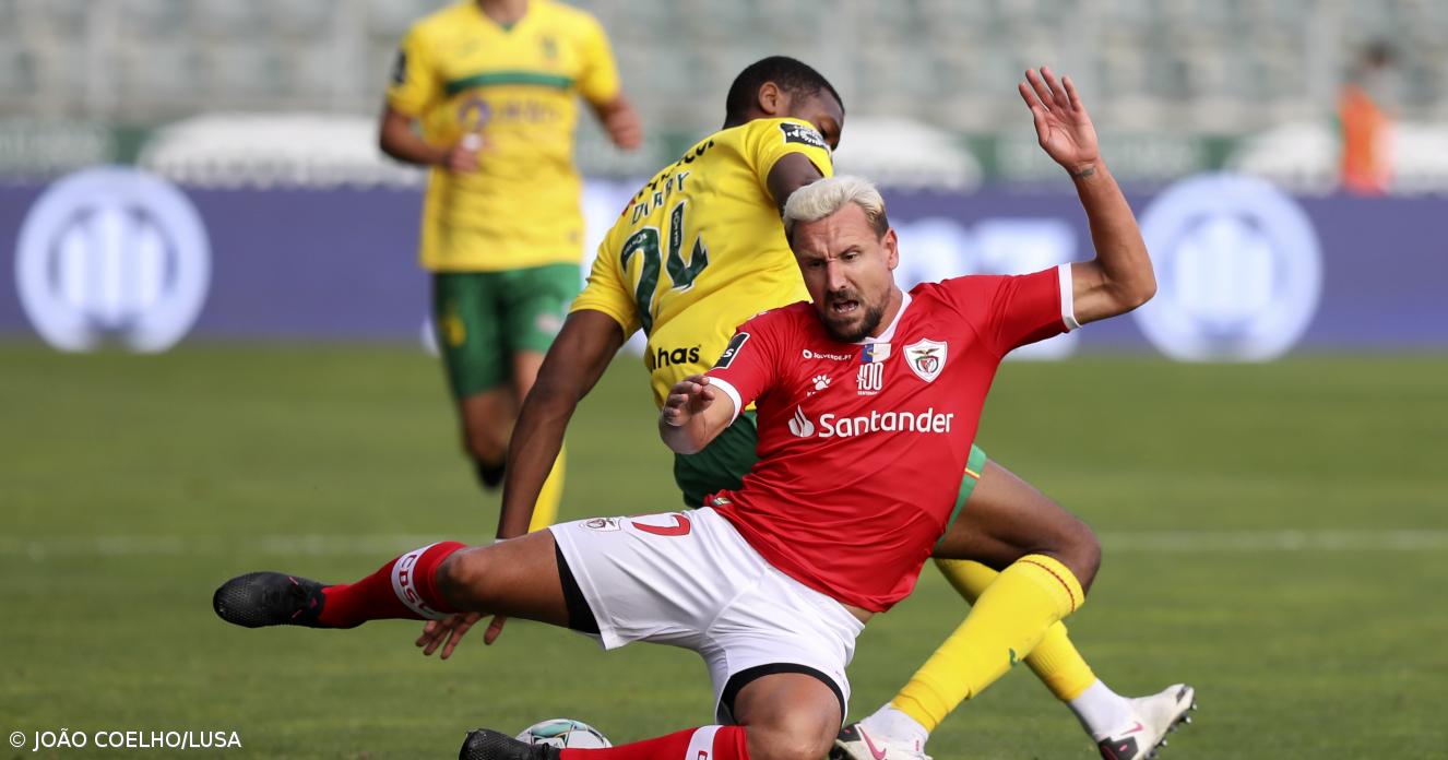 Ukra regressa ao Rio Ave como reforço para a nova temporada - Açoriano ...