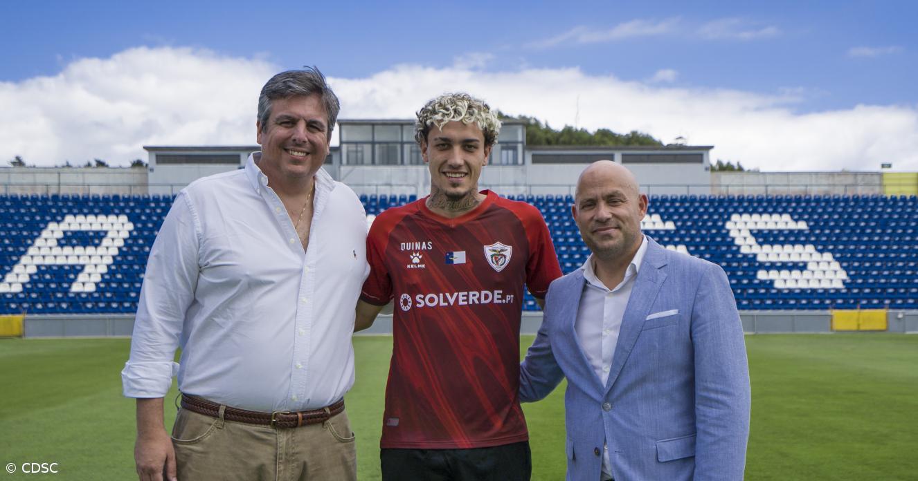 Médio Victor Bobsin deixa Grémio e assina por três épocas com o Santa ...