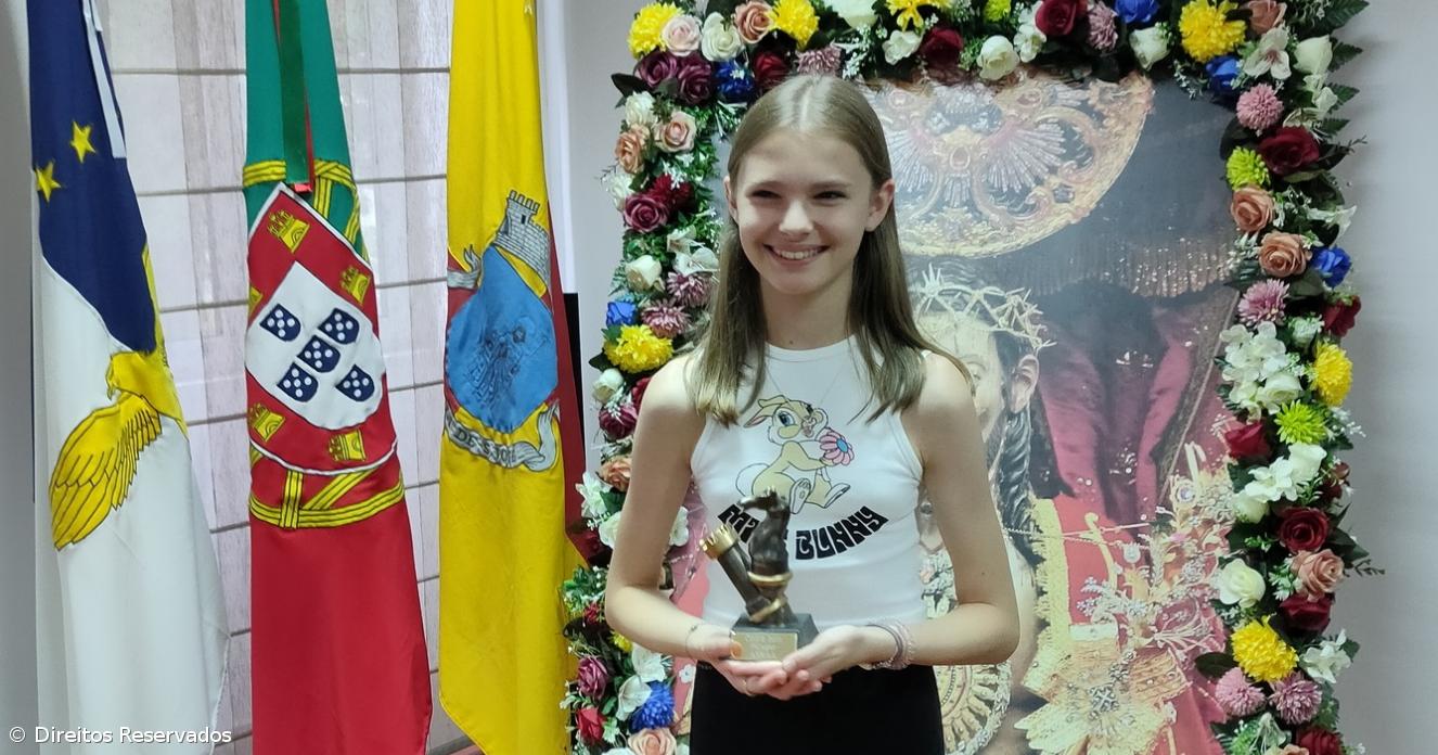 Victória Cymbron ganha mais dois títulos regionais - Açoriano Oriental